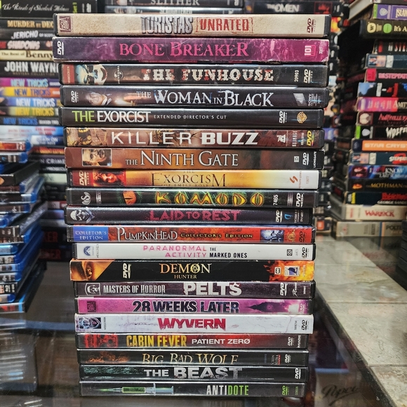 Media | 2 Horror Dvd Lot Touristas Exorcist Ninth Gate Komodo Funhouse ...